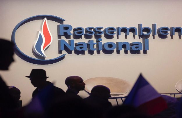 EXTRÊME DROITE EN FRANCE : 45% DE FRANÇAIS PENSENT QUE LE RN NE ...